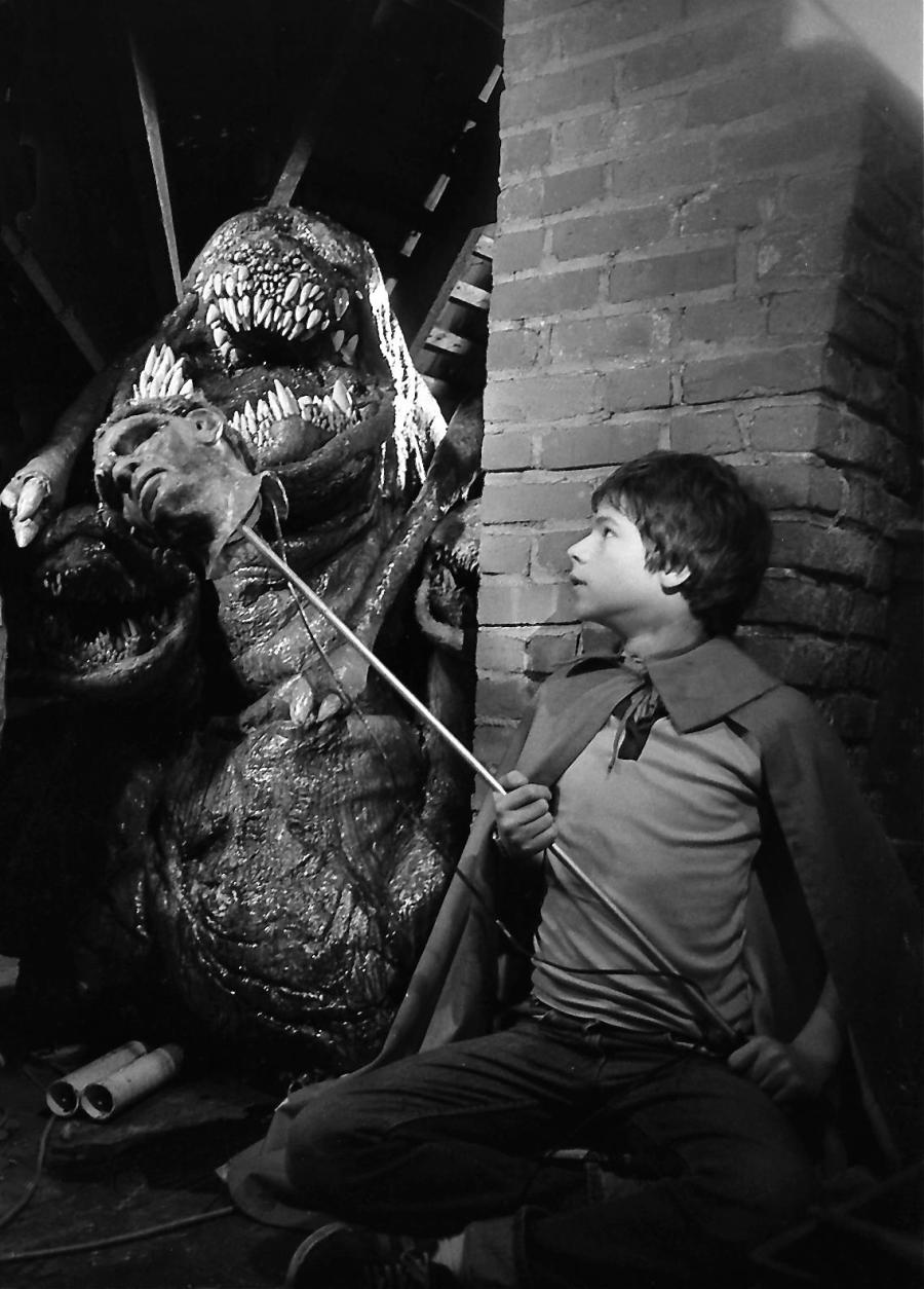 Monster Gallery: The Deadly Spawn (1983) – Monster Legacy