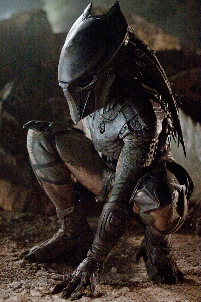 PredatorsFalconercrouchi – Monster Legacy