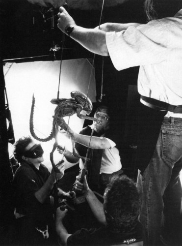 Alien3rodpuppetin – Monster Legacy