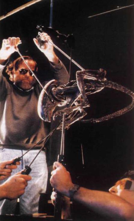 Alien3rodpuppetssx – Monster Legacy