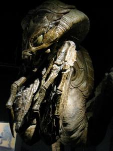 Scum of the Universe — Men in Black, the Bug – Monster Legacy