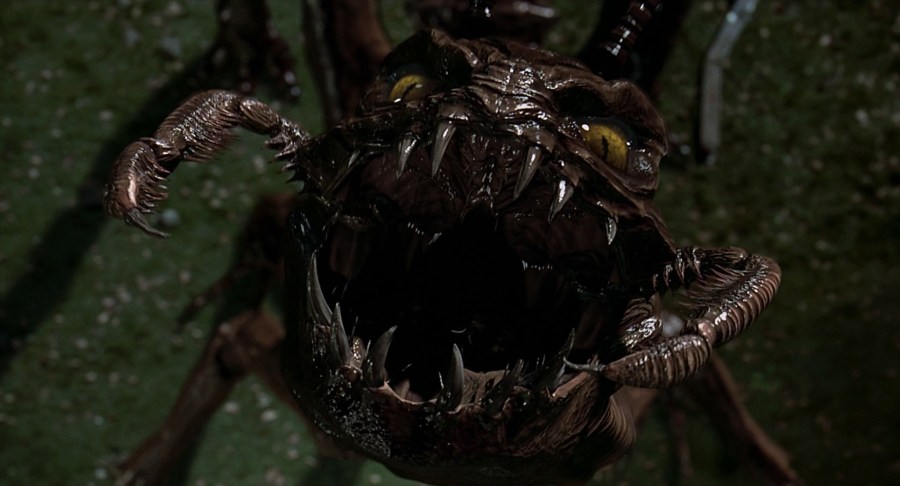 Scum of the Universe — Men in Black, the Bug – Monster Legacy