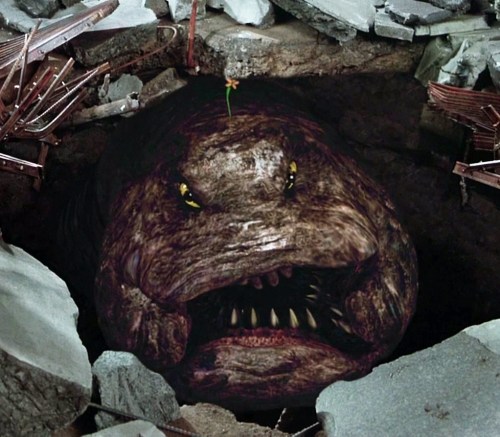 Scum Of The Universe — Men In Black II, part 1 – Monster Legacy